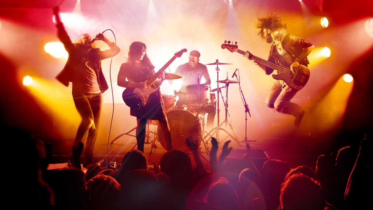 Como é que se Encontram Bons Músicos para Tocar Numa Banda?